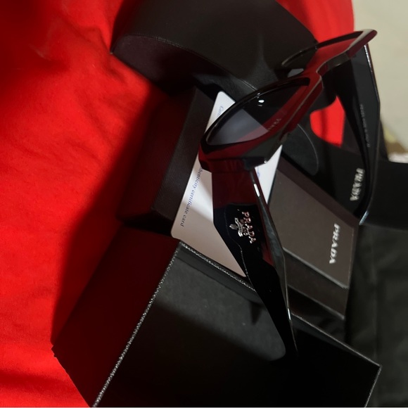 Prada | Accessories | Prada Pr9ws Sunglasses | Poshmark